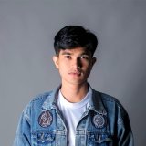 Lyrics containing the term: Hamzah Dolmat